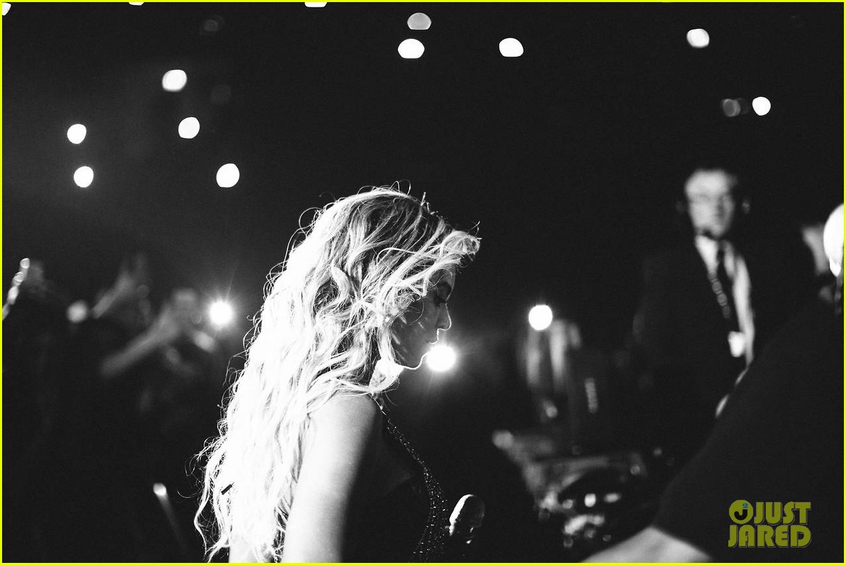 Beyonce Yonce Live