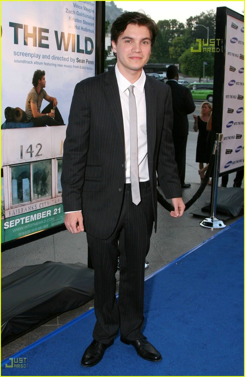 Emile Hirsch - 'Into the Wild' Reviews: Photo 605561 | Emile Hirsch ...