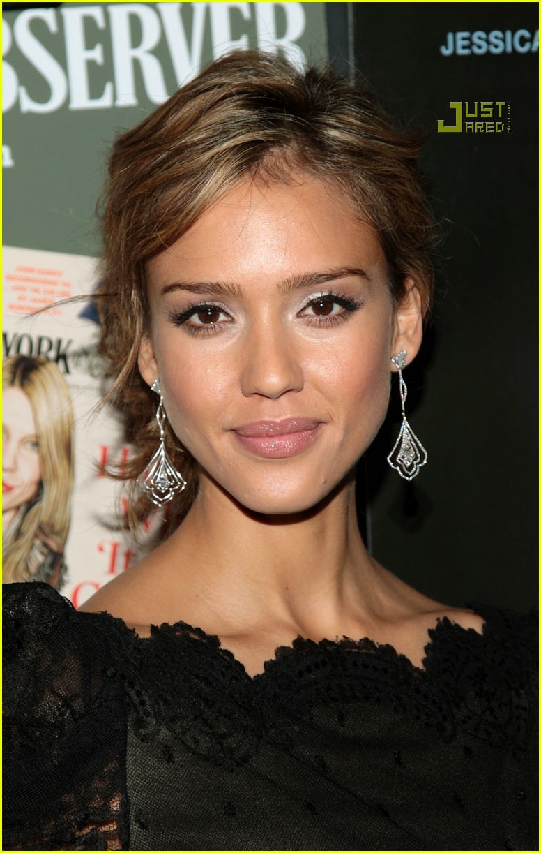 Jessica Alba @ 'Awake' Premiere: Photo 731141 | Jessica Alba Pictures ...