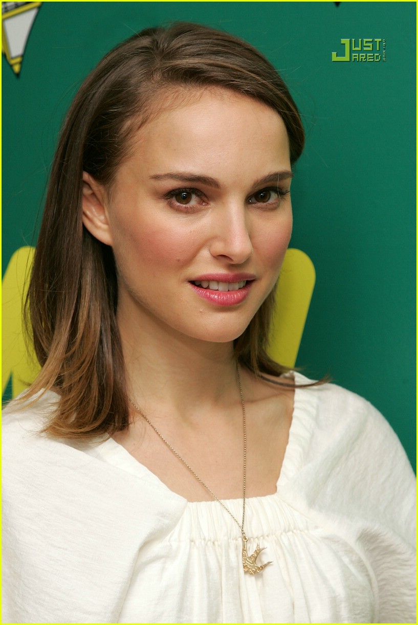 Natalie Portman @ TRL: Photo 731471 | Natalie Portman, TRL Pictures ...