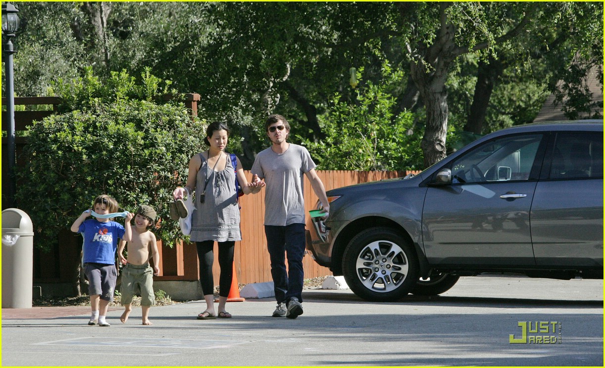 Indiana Affleck and the Temple of Los Angeles: Photo 1027461 | Casey ...