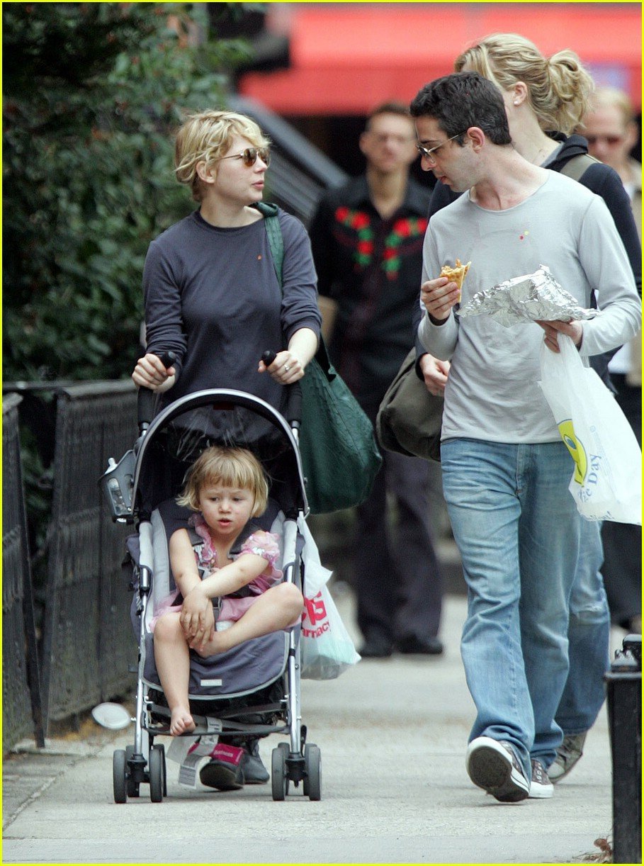 Matilda Ledger's Sunday Stroll: Photo 1064421 | Celebrity Babies, Heath ...