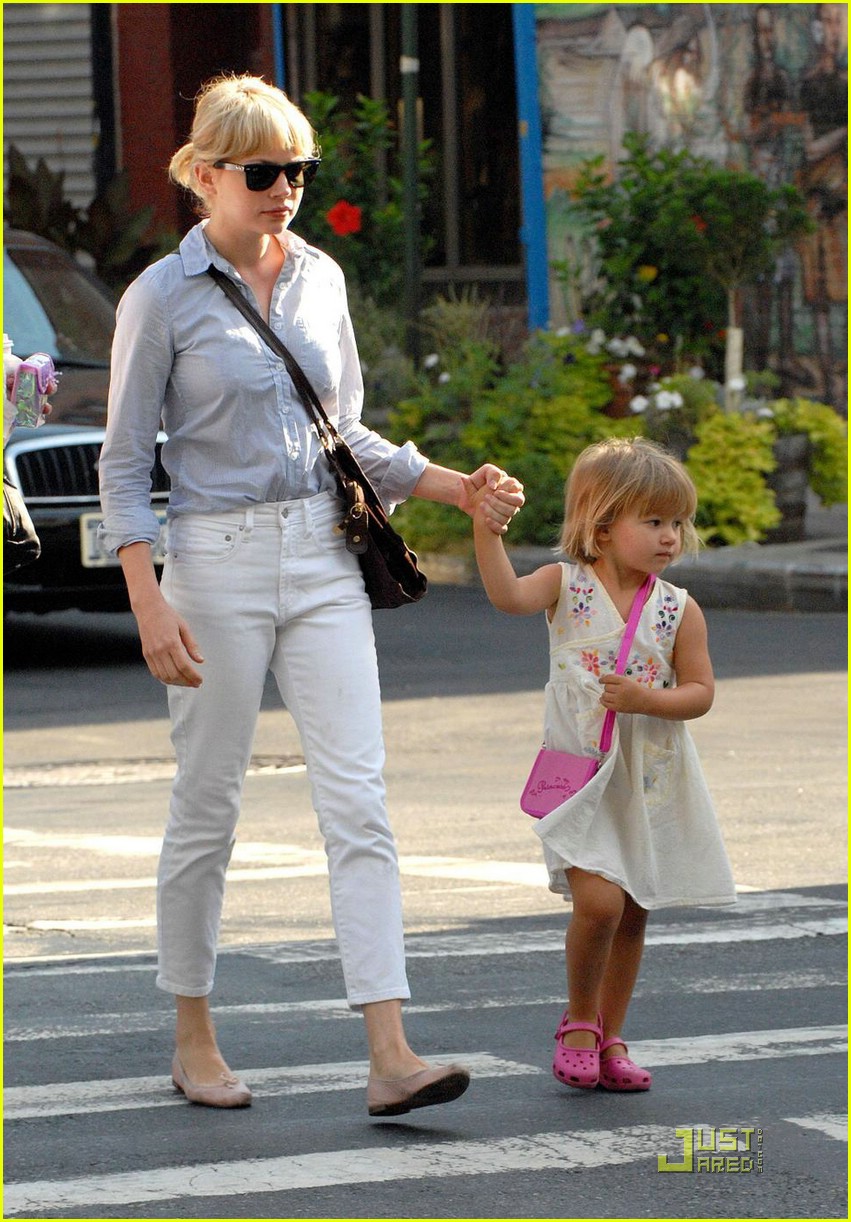 Matilda Ledger Loves Life: Photo 1377641 | Celebrity Babies, Heath ...