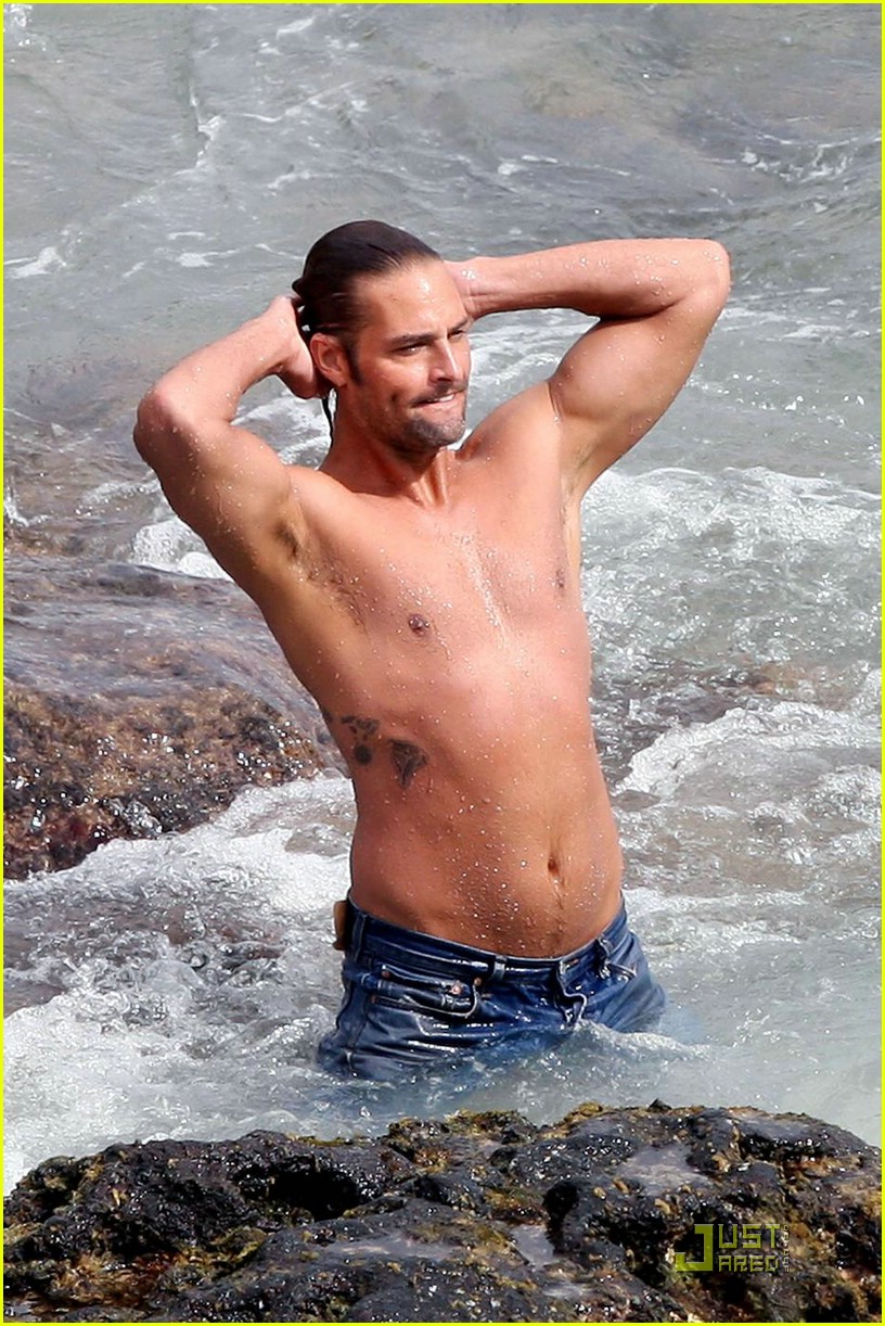 Josh Holloway is Shirtless: Photo 1586781 | Josh Holloway, Shirtless ...
