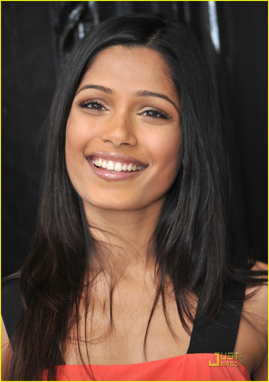 Freida Pinto is Liberty of London Lovely: Photo 1725951 | Freida Pinto ...