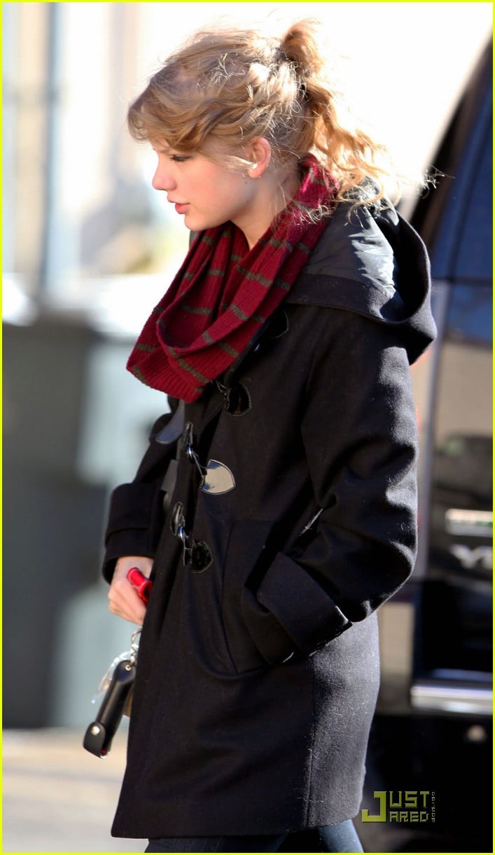 Taylor Swift: 21st Birthday at the Recording Studio!: Photo 2503415 ...