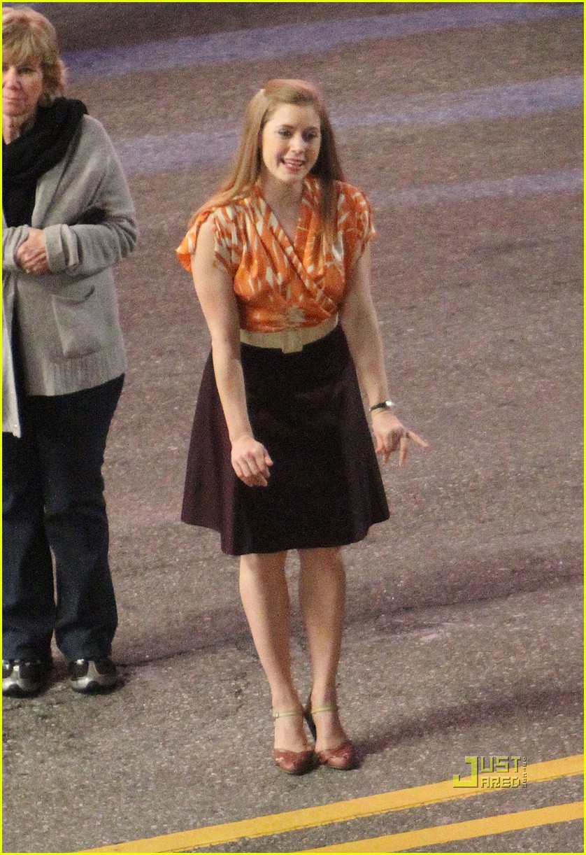 Amy Adams & Jason Segel: 'Muppets' Dance Scene!: Photo 2512618 | Amy ...