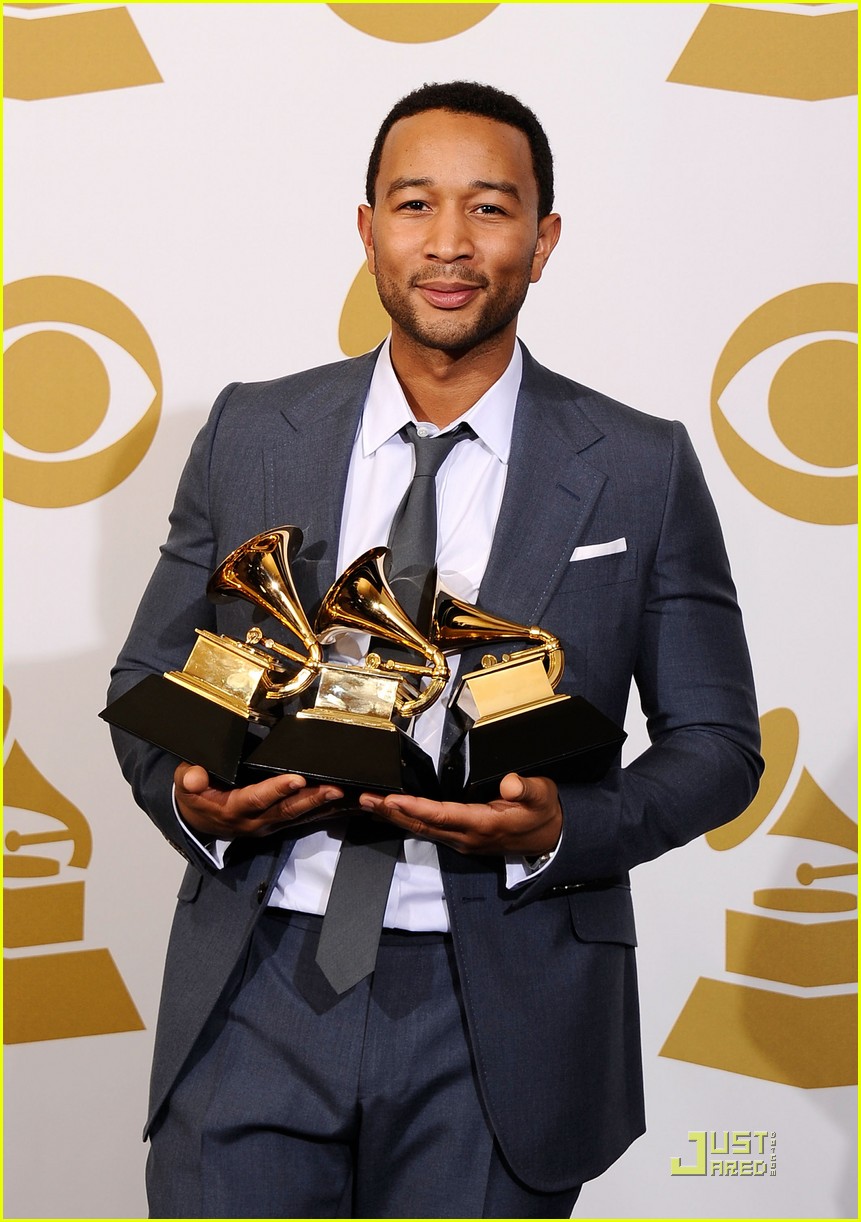 John Legend: Grammys 2011 Red Carpet with Chrissy Teigen: Photo 2519490 ...