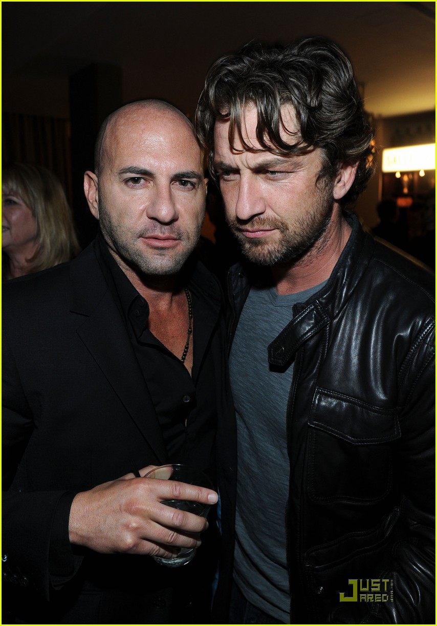 Gerard Butler Has a Heart For Children: Photo 2526622 | Gerard Butler ...