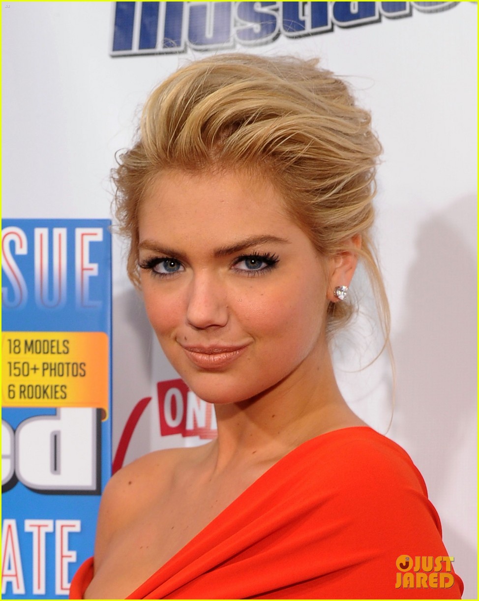 Kate Upton Celebrates Her 'SI Swimsuit' Cover: Photo 2629202 | Kate ...