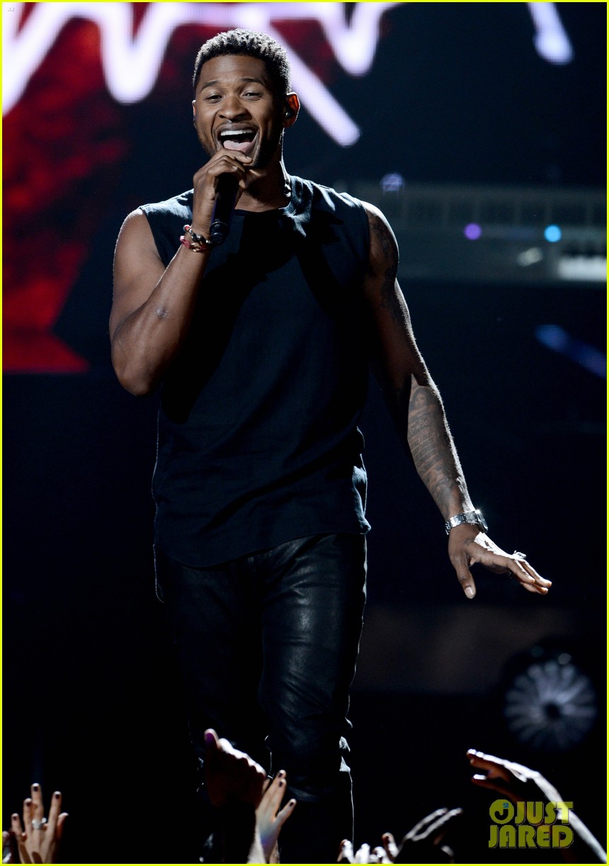 Usher's BET Awards Performance - Watch Now!: Photo 2681839 | 2012 BET ...
