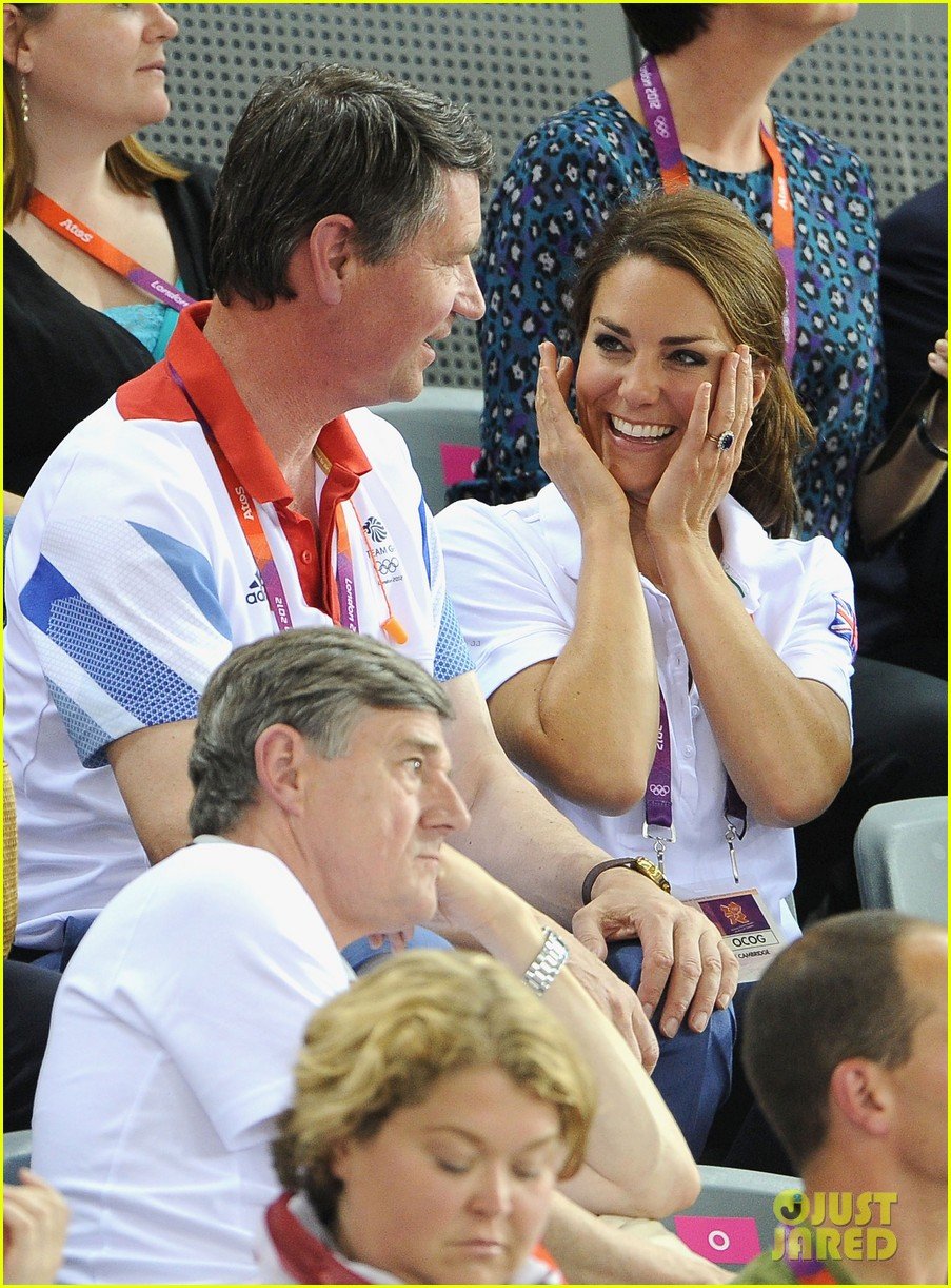 Duchess Kate & Prince William Celebrate Great Britain's Cycling Win at ...