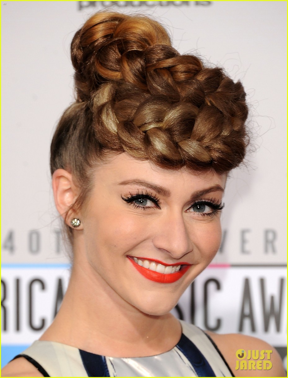 Karmin - AMAs Red Carpet 2012: Photo 2760240 | 2012 AMAs, Amy Heidemann ...