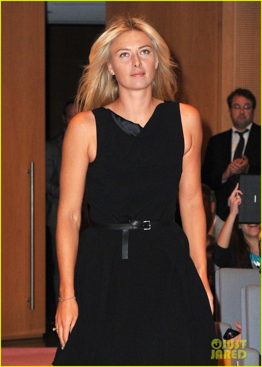 Maria Sharapova: Bing's Most Searched Female Athlete of 2012!: Photo ...