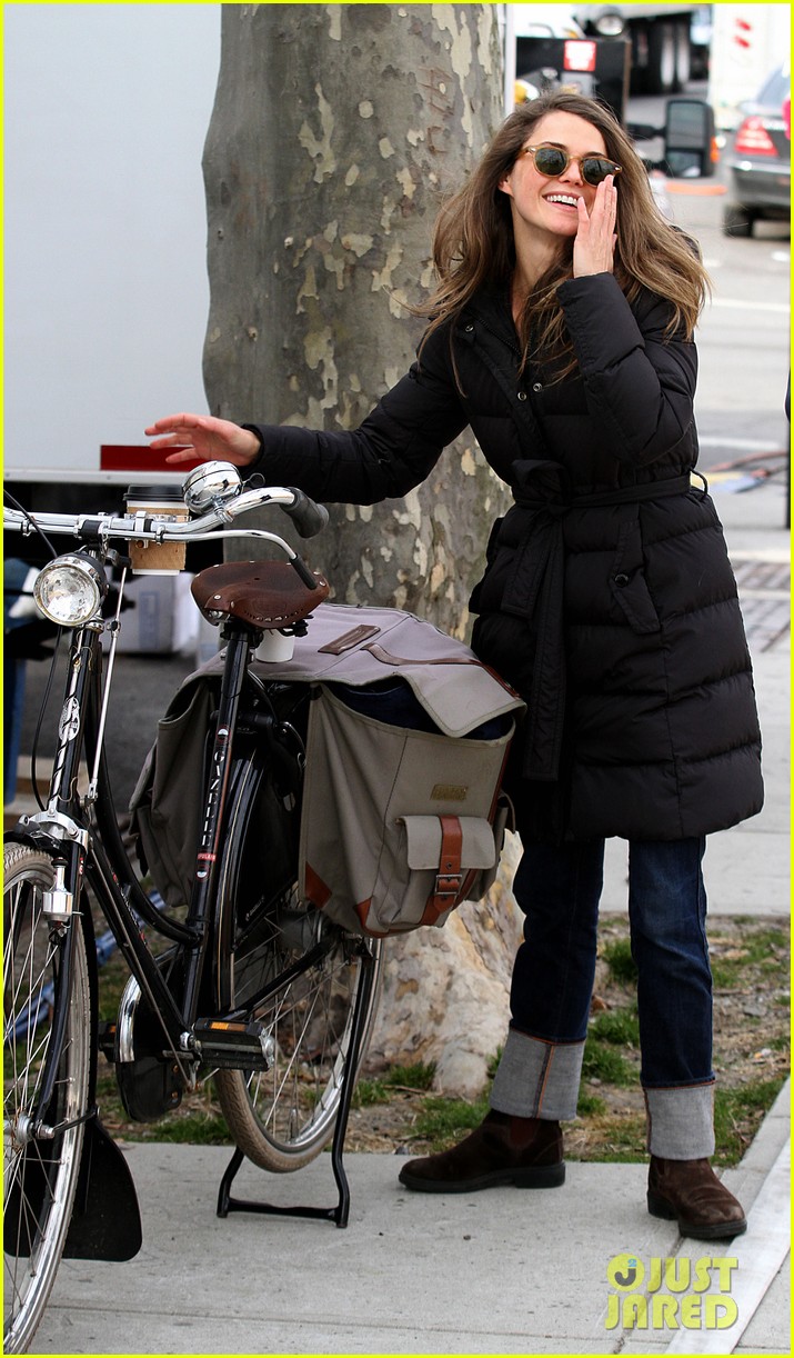 Keri Russell: 'The Americans' Pilot Stills Released!: Photo 2784563 ...