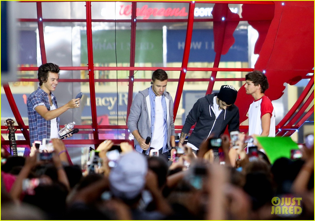 One Direction: 'Today' Show Concert Series - Watch Now!: Photo 2936133 ...