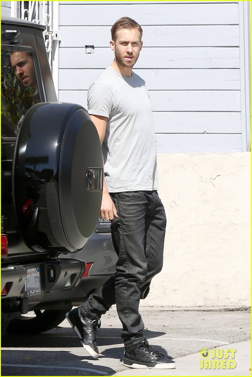 Calvin Harris Teases New Video with Super Hot Shirtless Pic!: Photo ...