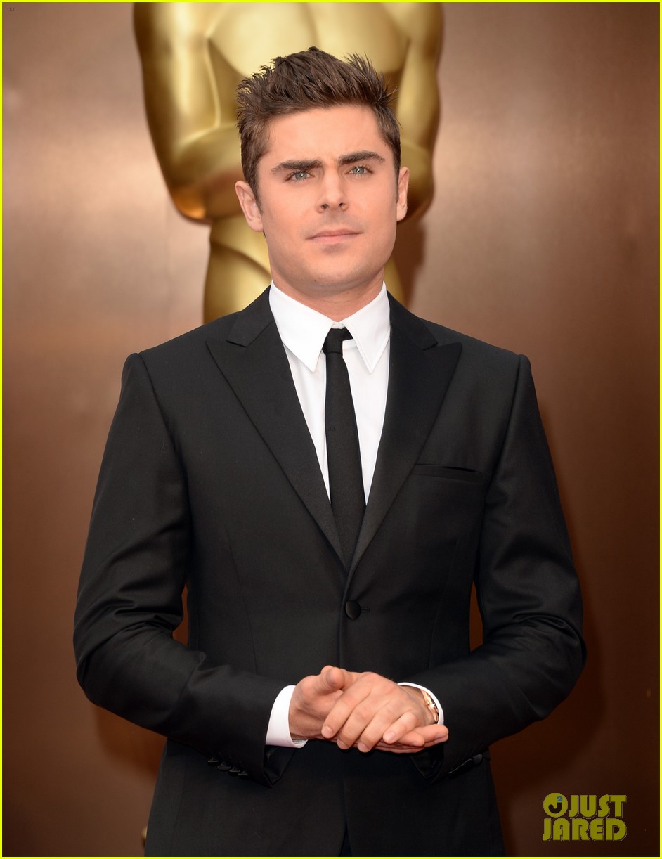 Zac Efron - Oscars 2014 Red Carpet: Photo 3064014 | 2014 Oscars, Zac ...