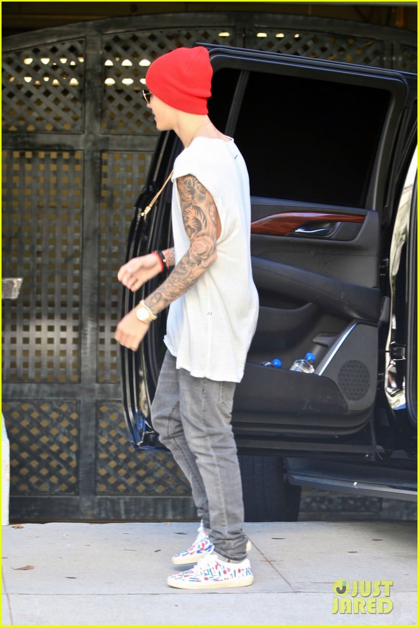 Justin Bieber Hits Studio with Cody Simpson for 'Special Project ...