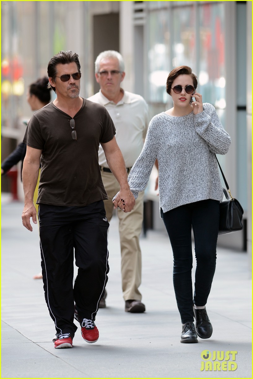 Josh Brolin Holds Hands with Daughter Eden in the Big Apple: Photo ...