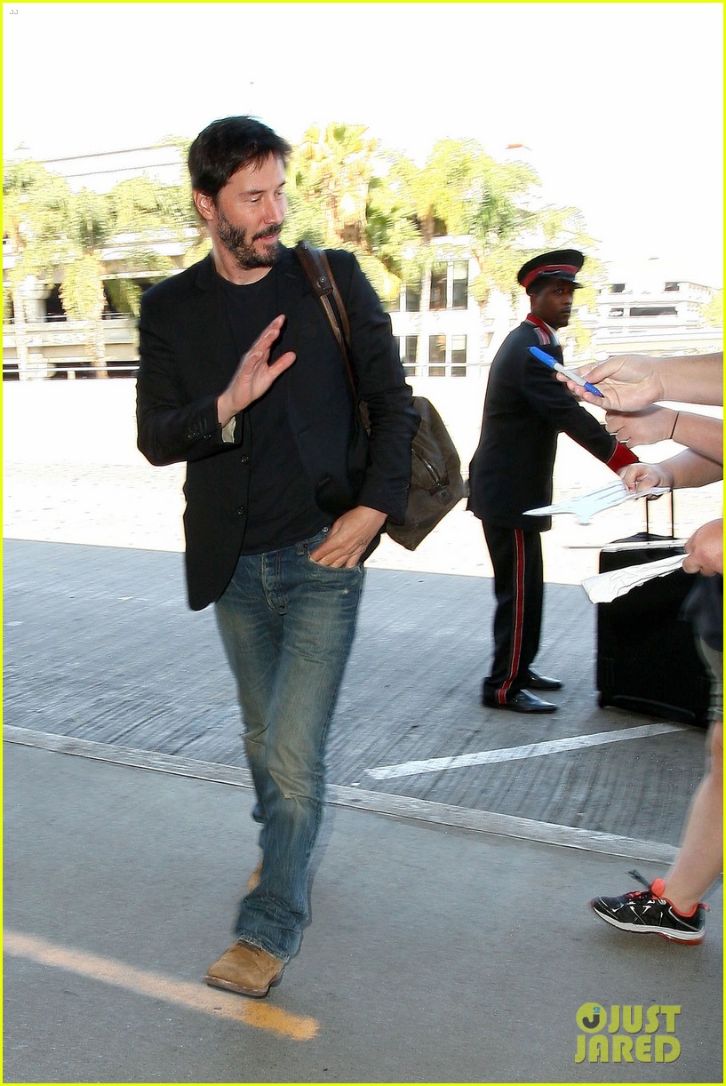 Keanu Reeves Kicks Butt In New 'John Wick' Trailer - Watch Now!: Photo ...