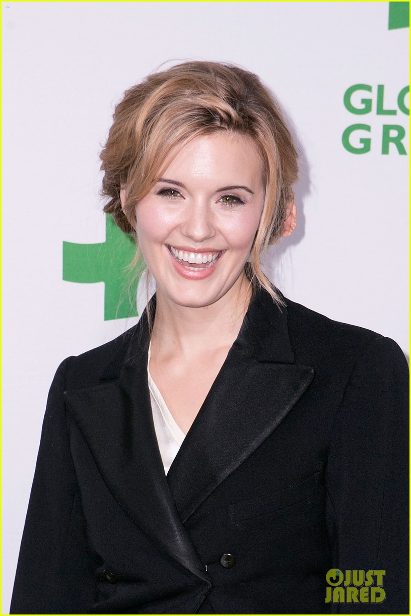 Maggie Grace: Engaged to Matthew Cooke - See Her Gorgeous Ring!: Photo ...