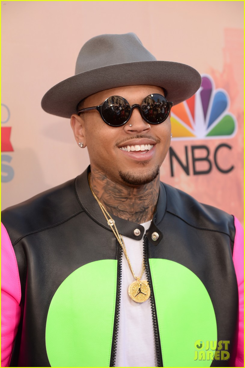 Chris Brown Is Ready for the iHeartRadio Music Awards 2015: Photo ...