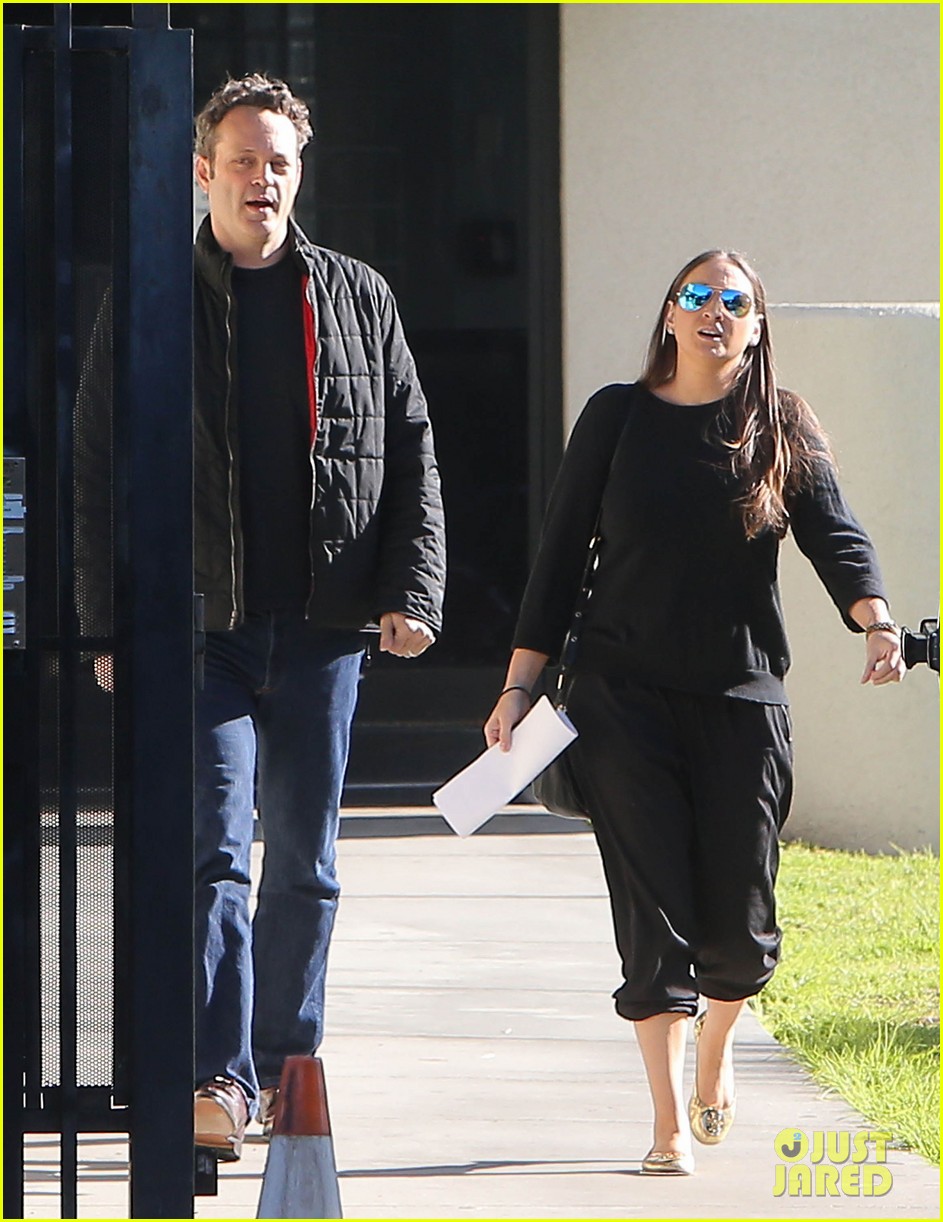 Vince Vaughn's Wife & Kids Support Him at Handprint Ceremony!: Photo ...