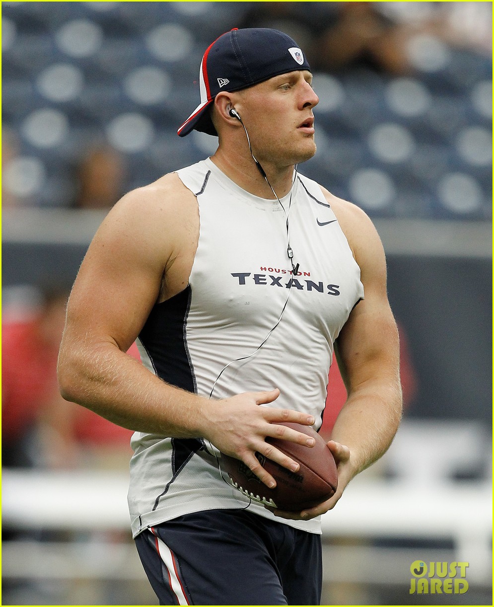 J.J. Watt Tackles Stage Rusher at Zac Brown Band Concert! (Video ...
