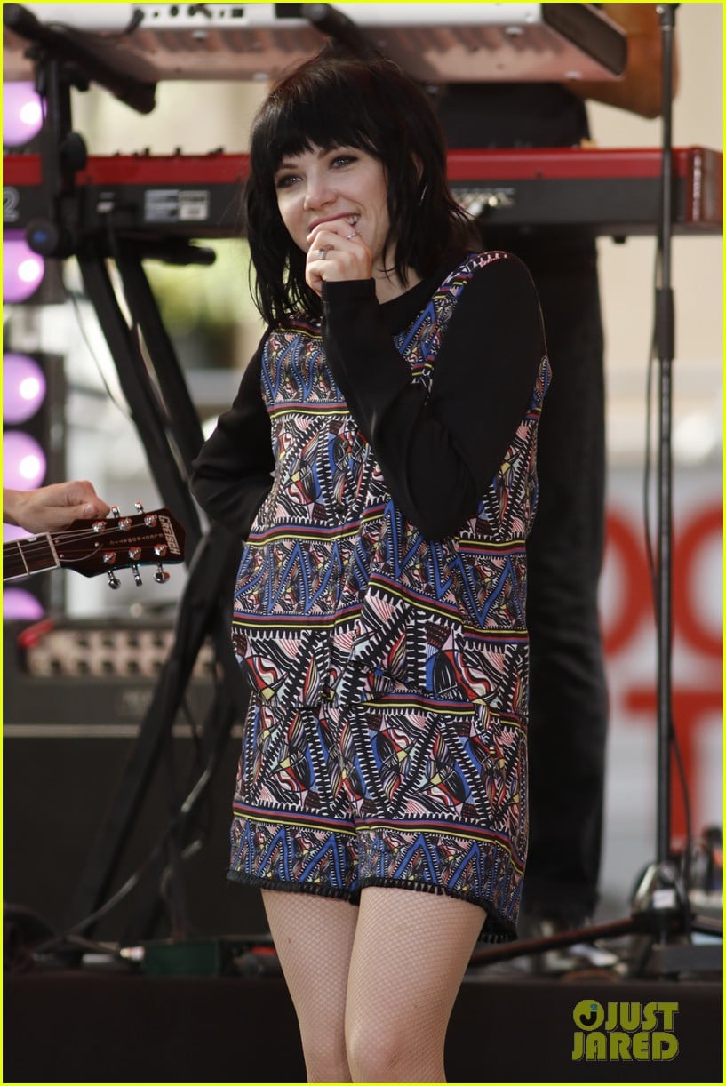 Carly Rae Jepsen Brings 'Emotion' To 'Today' - Watch Her Performances ...