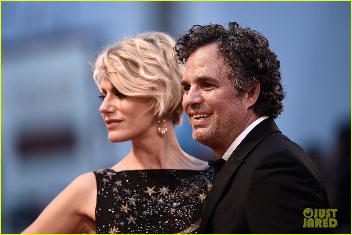 Mark Ruffalo & Wife Sunrise Coigney Bring The 'Spotlight' To Venice ...