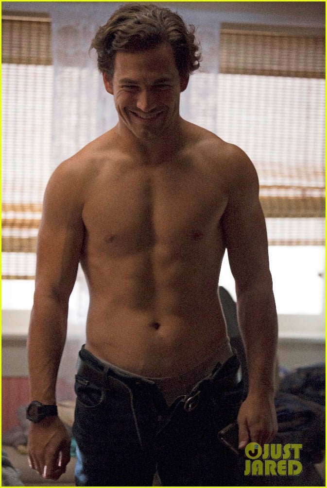 Giacomo Gianniotti Promoted to 'Grey's Anatomy' Series Regular: Photo ...