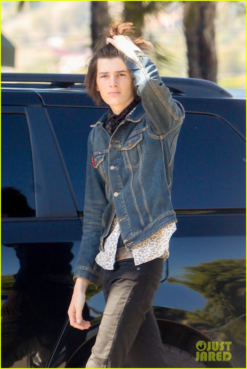 Pierce Brosnan's Son Dylan Debuts New Music!: Photo 3585939 | Dylan ...