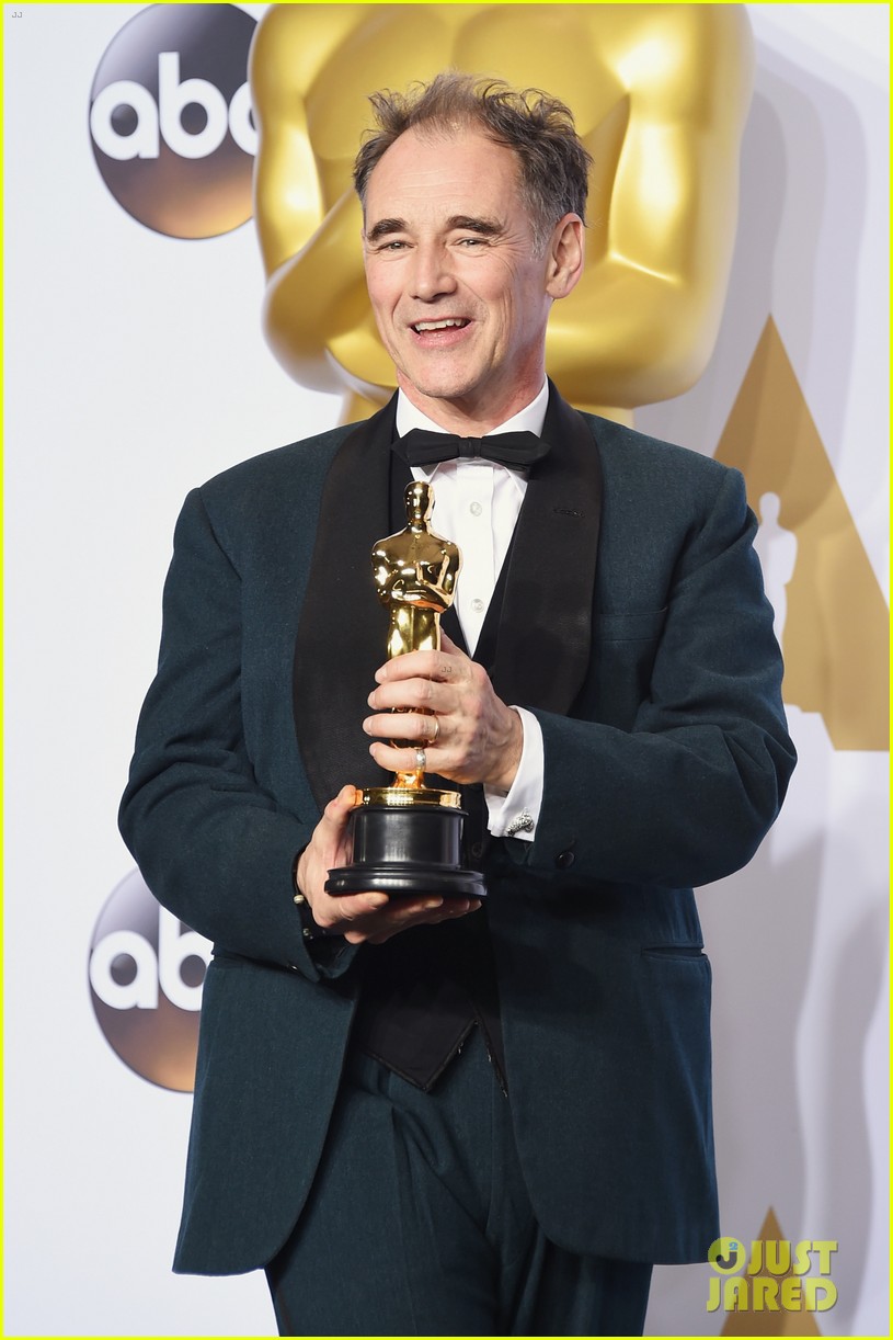 Mark Rylance Wins Best Supporting Actor at Oscars 2016!: Photo 3592798 ...