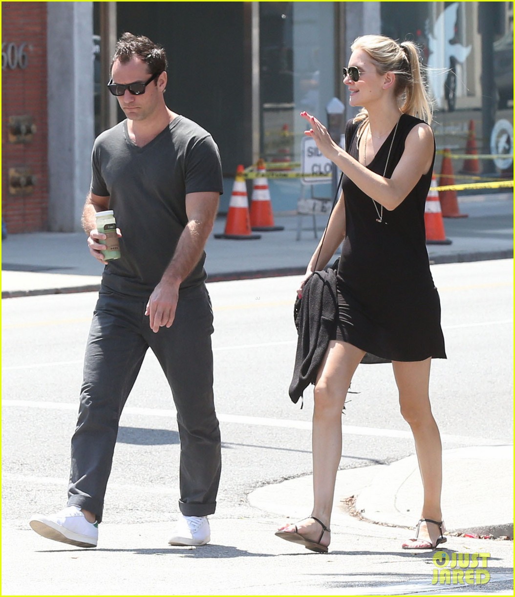 Jude Law & Girlfriend Phillipa Coan Spend Time with His Kids: Photo ...