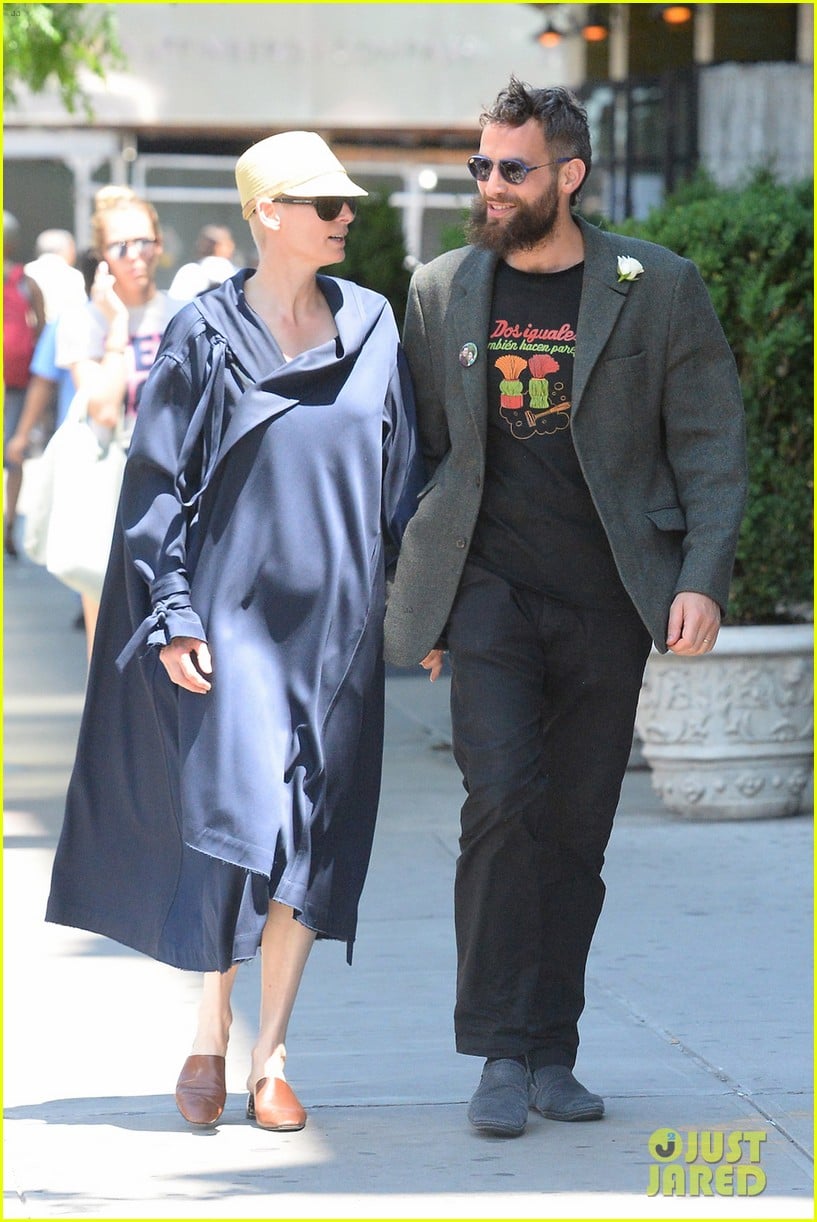 Tilda Swinton & Partner Sandro Kopp Hold Hands in NYC: Photo 3677038 ...