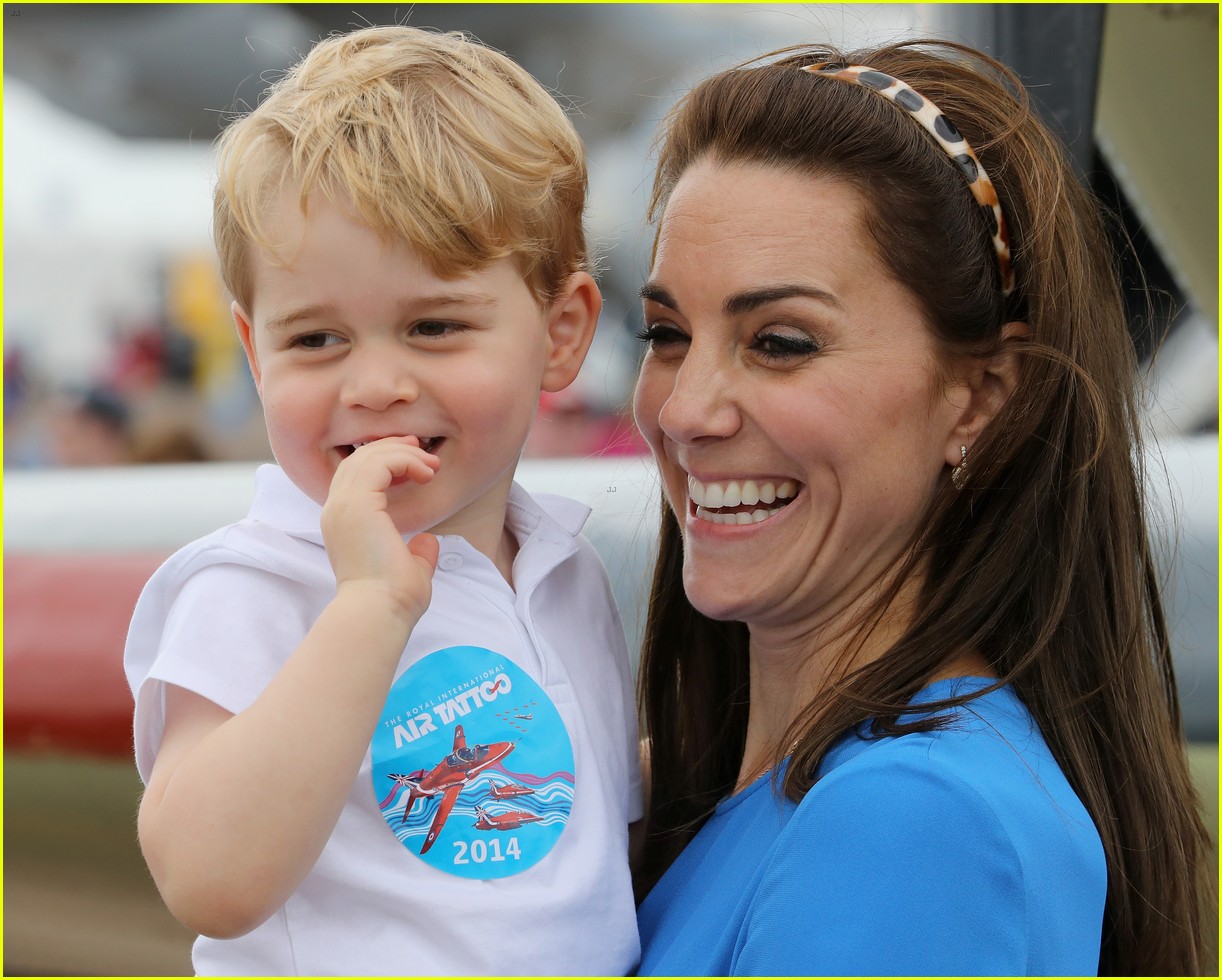 Kate Middleton & Prince George Share Cute Moments at Royal Air Show ...