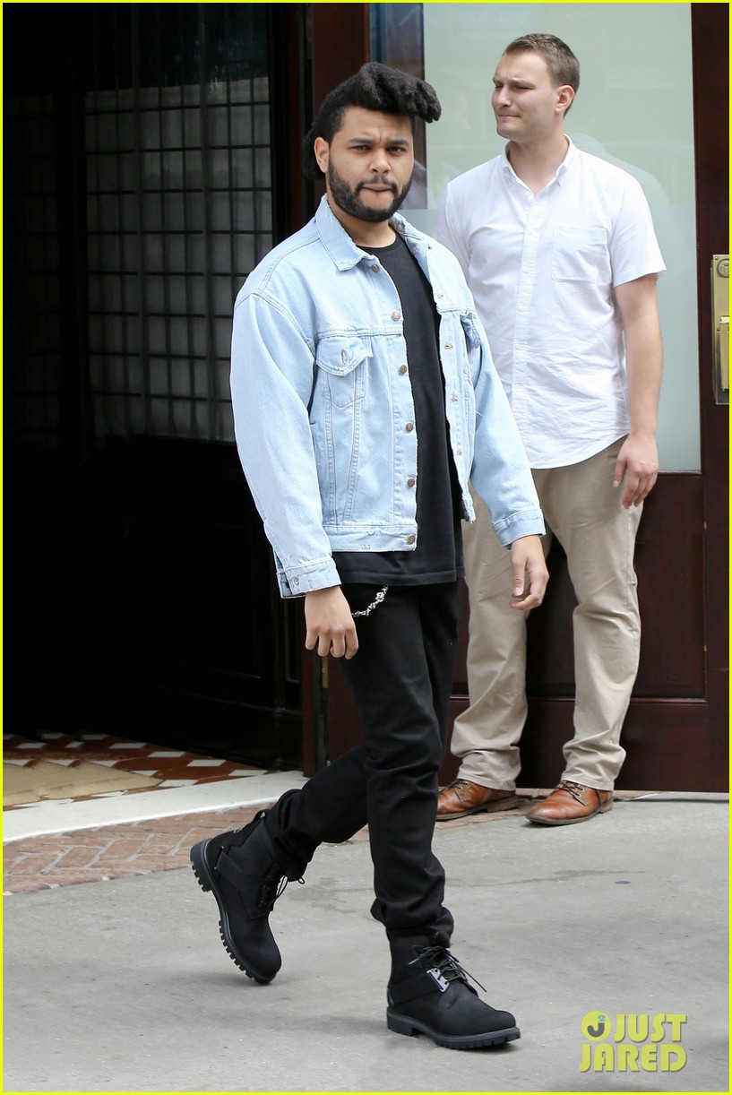 The Weeknd Stylishly Makes His Way Around NYC: Photo 3697554 | The ...