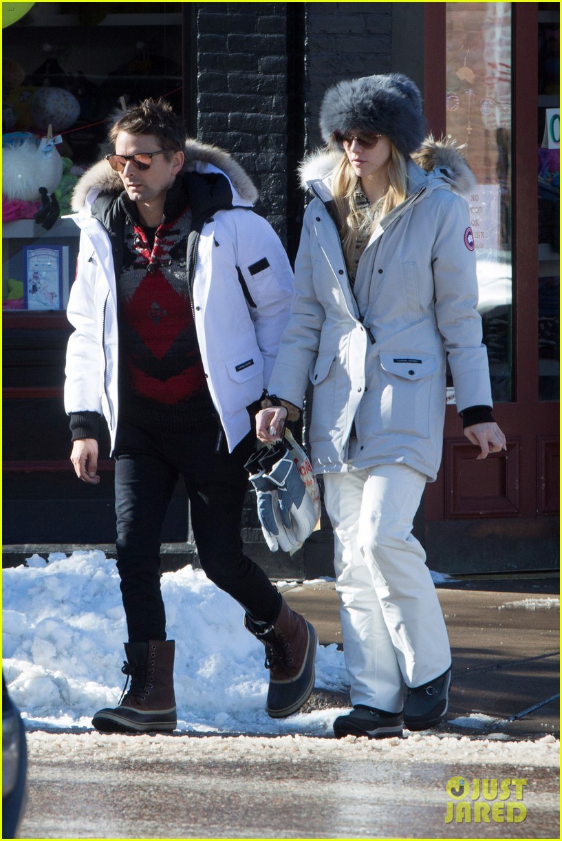 Matt Bellamy & Girlfriend Elle Evans Arrive in Aspen to Celebrate the ...