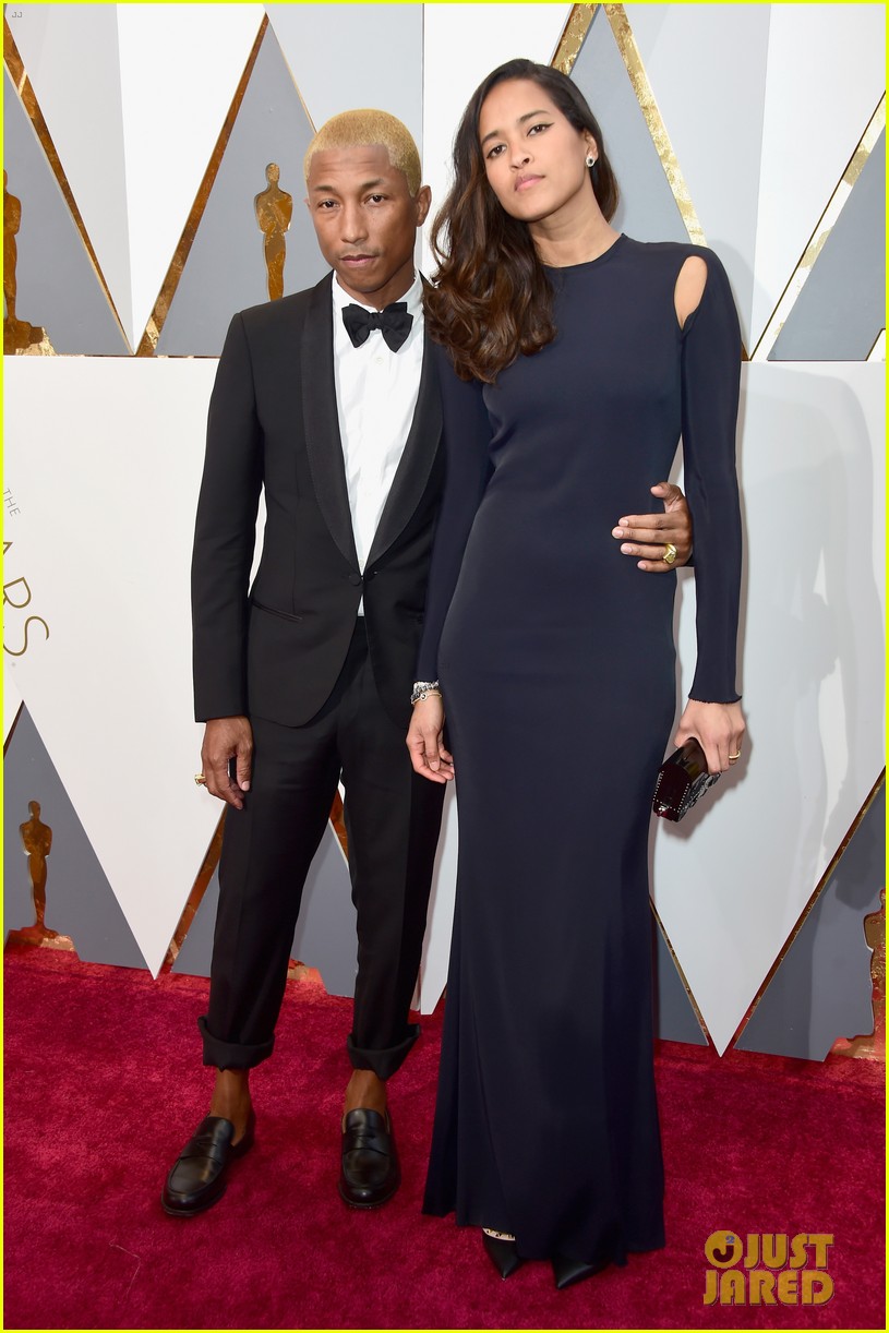 Pharrell Williams & Wife Helen Lasichanh Welcome Triplets!: Photo ...