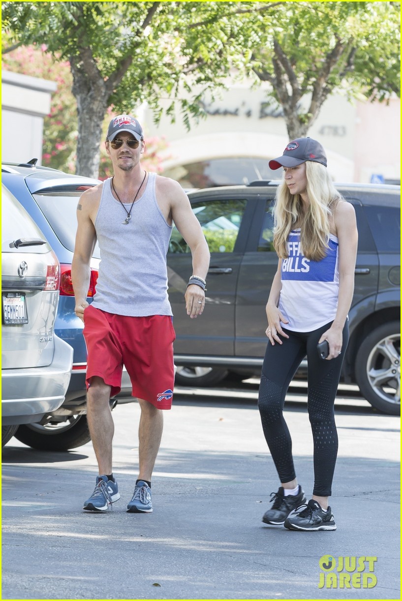 Chad Michael Murray Strips Down To Nothing Bares His