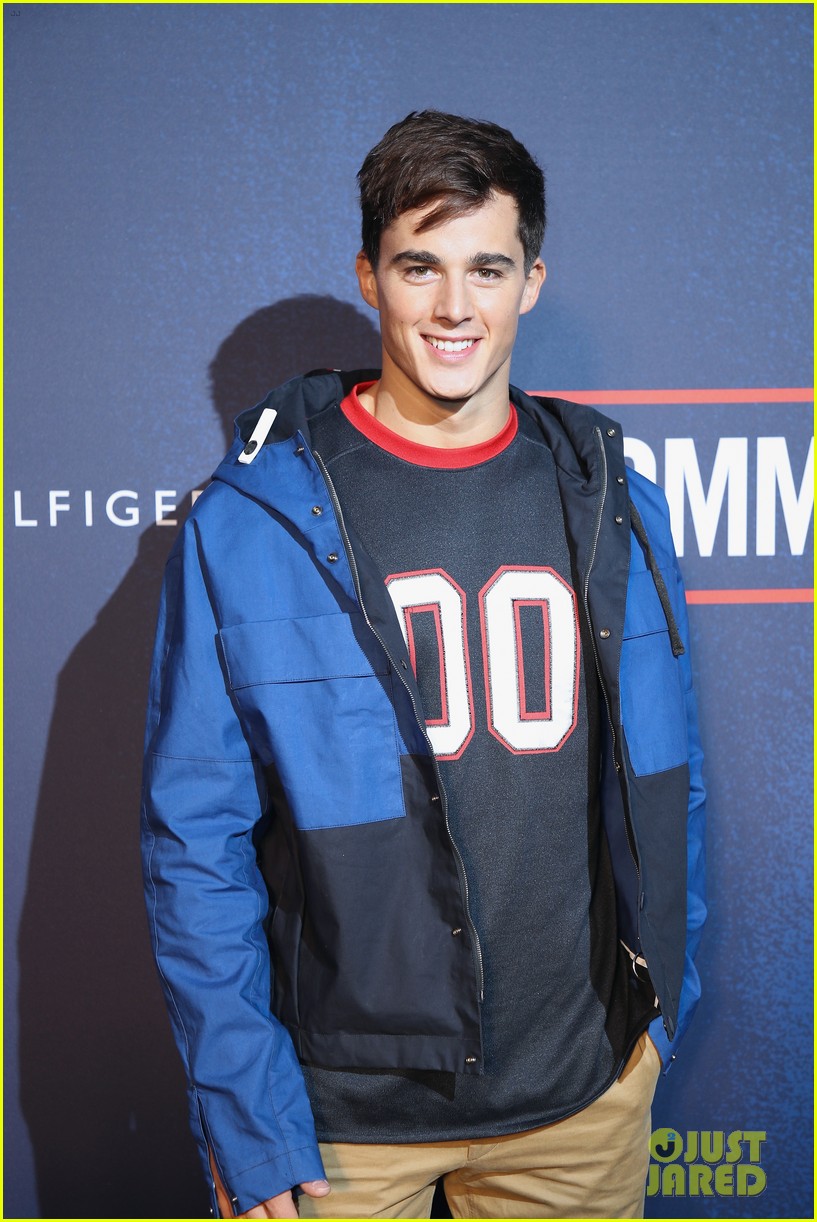 Brandon Thomas Lee & Pyper America Smith Couple Up at Tommy Hilfiger's ...