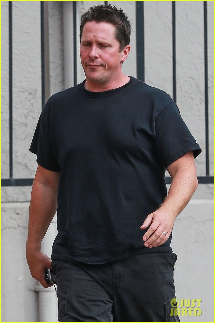 Christian Bale Grabs Lunch After Opening Up About Weight Gain: Photo ...