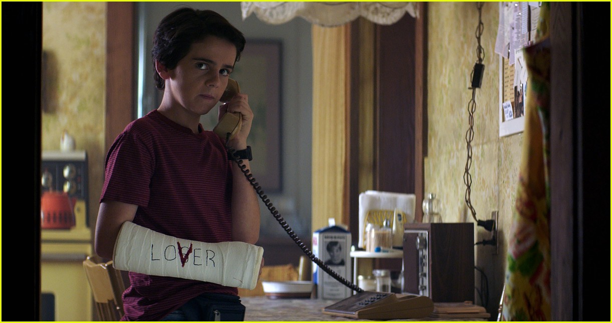 'It' Becomes Highest Grossing Horror Movie of All Time!: Photo 3962520 ...