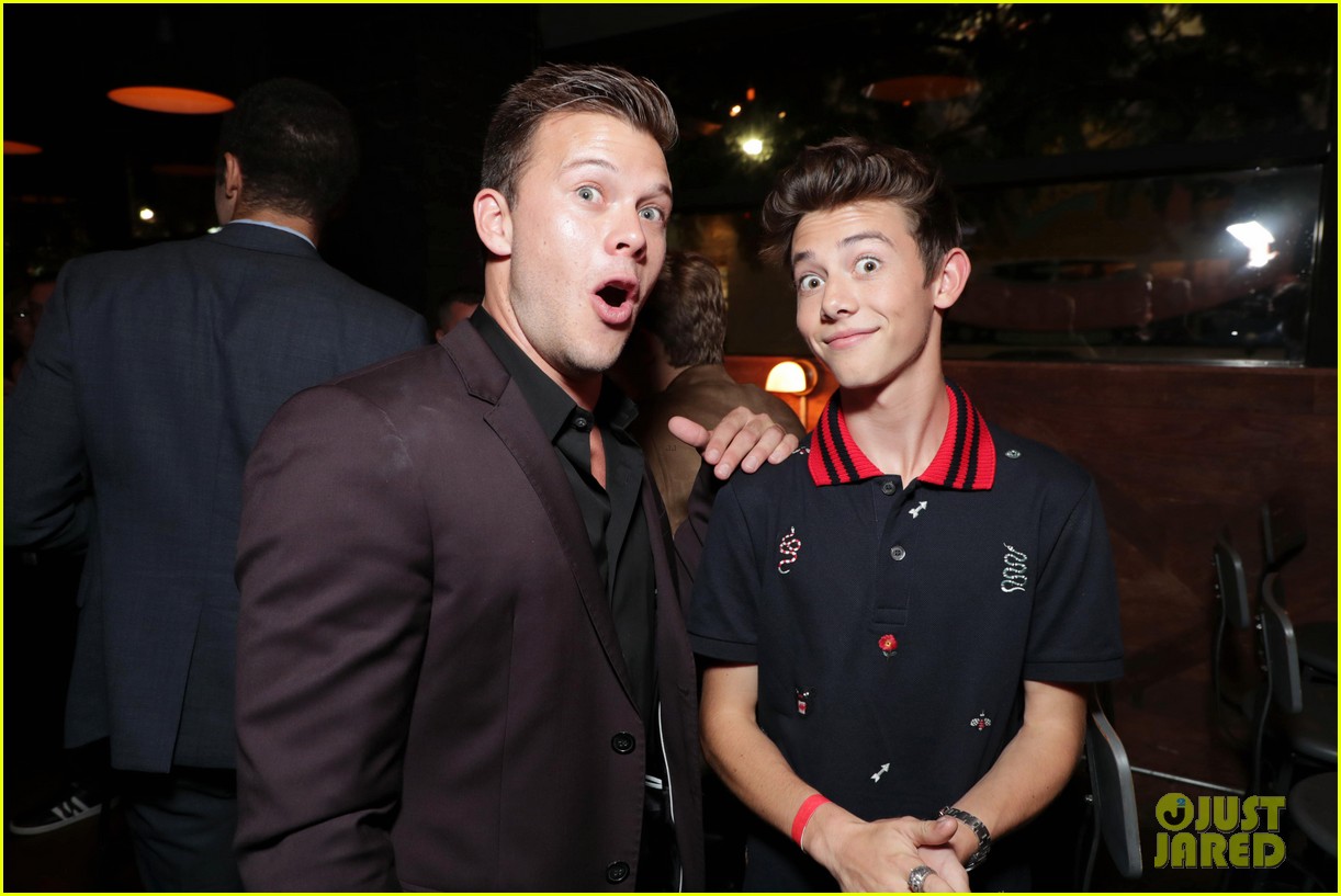 Netflix's 'American Vandal' Cast Gathers at Hollywood Premiere!: Photo ...