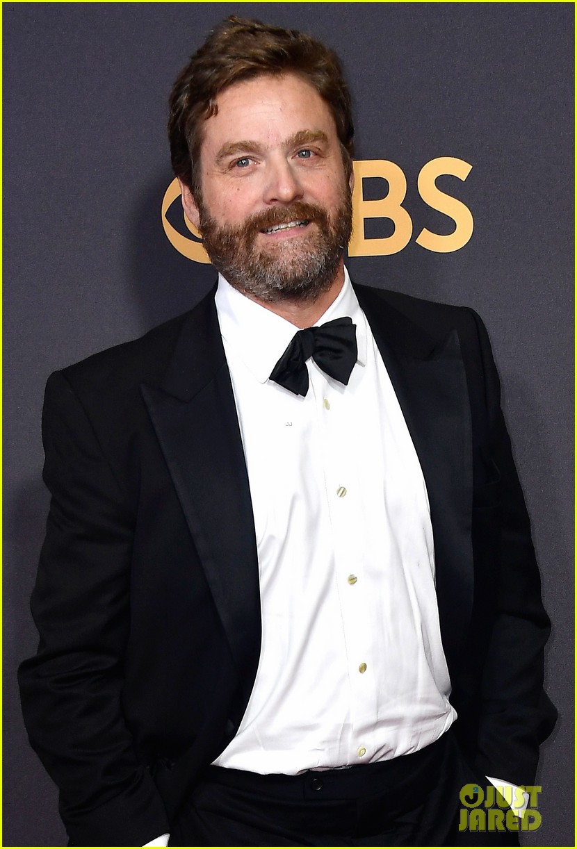 Zach Galifianakis Shows Off His Slimmed Down Figure at Emmys 2017 ...