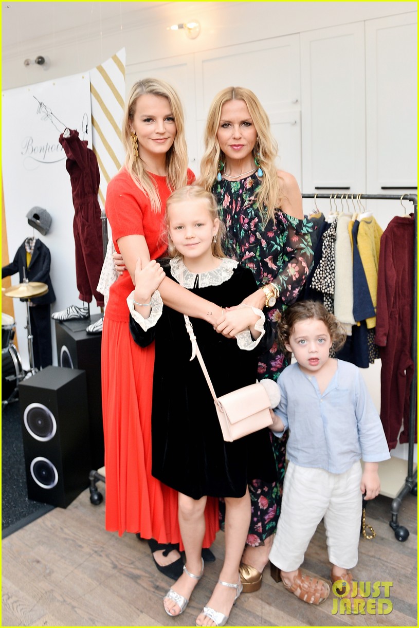 Ellen Pompeo & Baby Son Eli Look Happy at Bonpoint x Baby2Baby Family ...