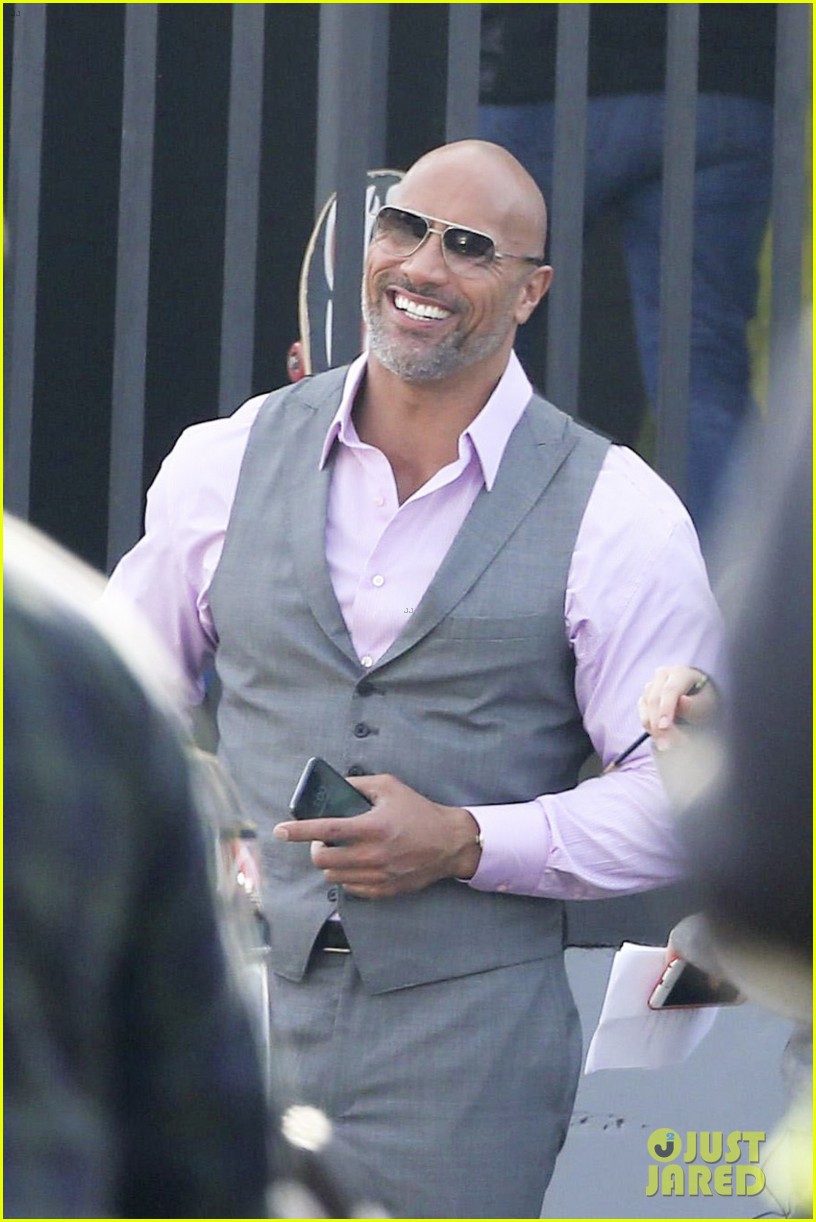 Dwayne Johnson & Russell Brand Hang Out on 'Ballers' Set: Photo 4013661 ...