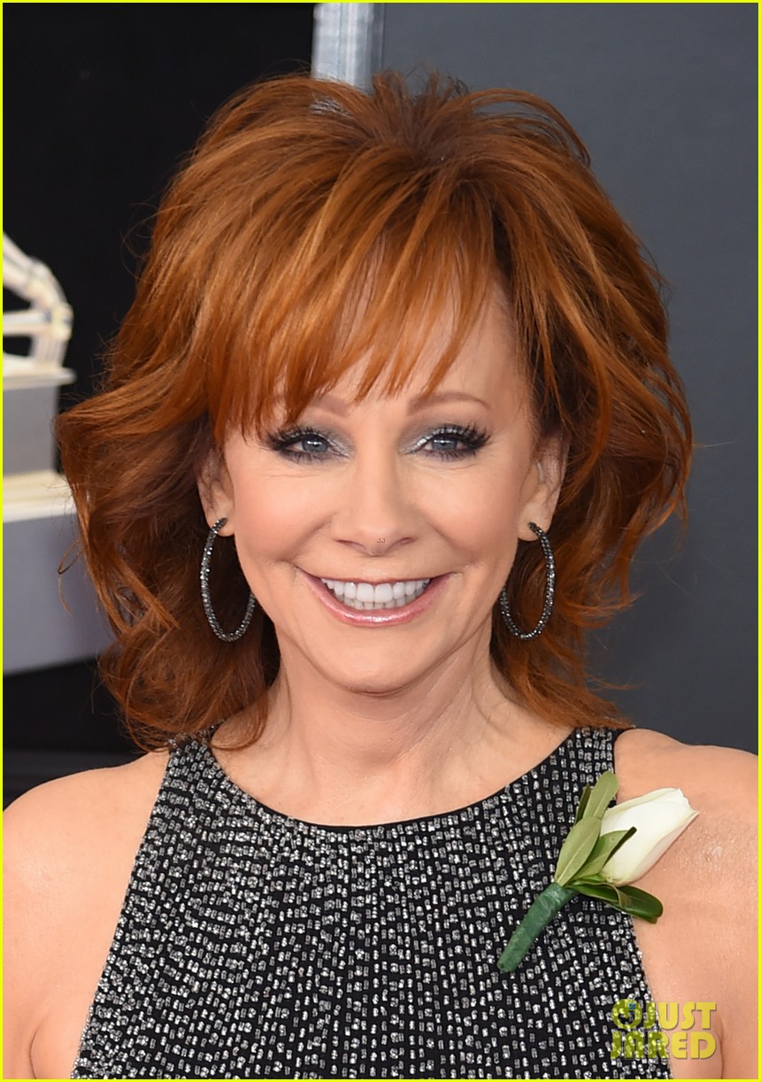 Reba McEntire Is an Early Winner at Grammys 2018!: Photo 4022534 | 2018 ...