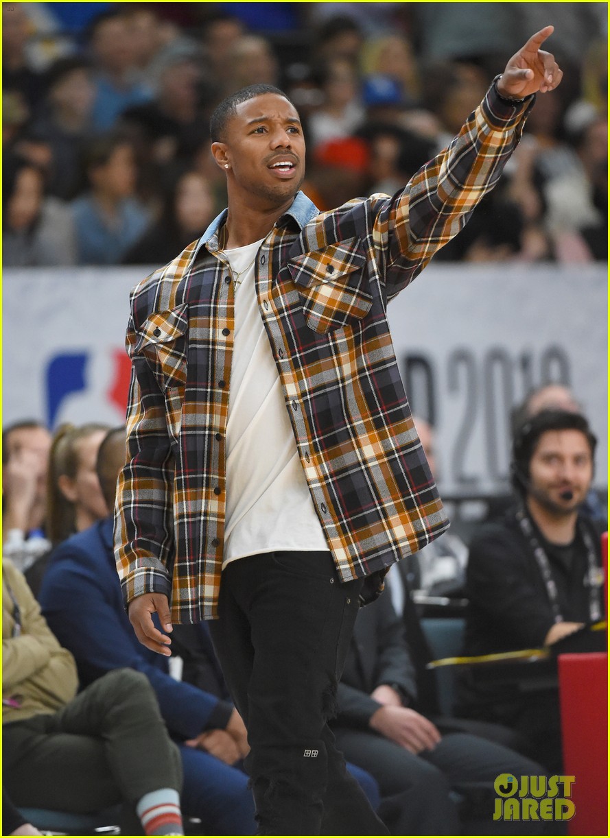 Black Panther's Michael B. Jordan Flaunts Muscles at NBA All-Star ...